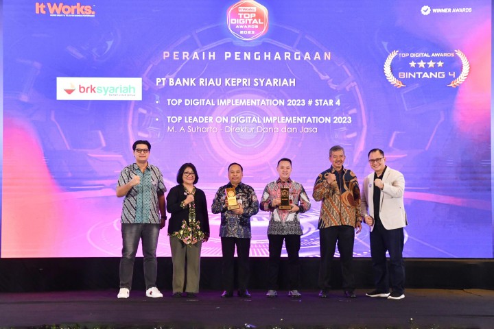 TOP Digital Awards 2023, BRK Syariah Raih Dua Penghargaan | RIAU24.COM