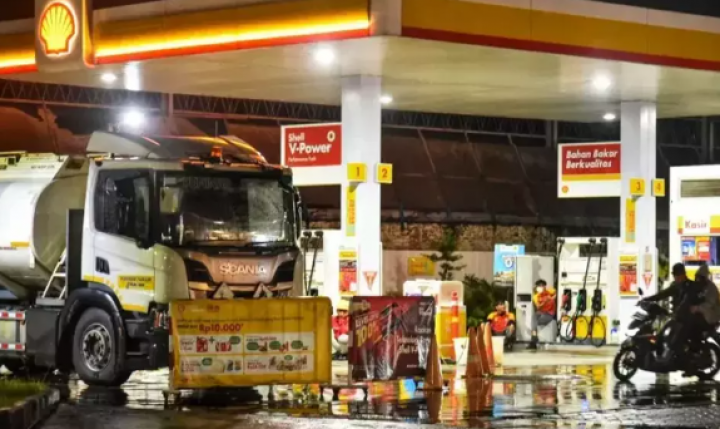 Shell dan BP Hadapi Kelangkaan Bahan Bakar di SPBU Seluruh Indonesia | RIAU24.COM