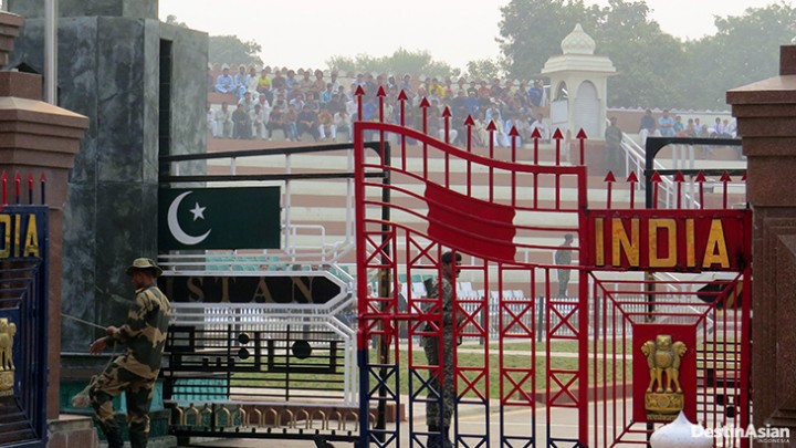 Perang India vs Pakistan Makin Memanas, Begini Dampak ke Ekonomi ...